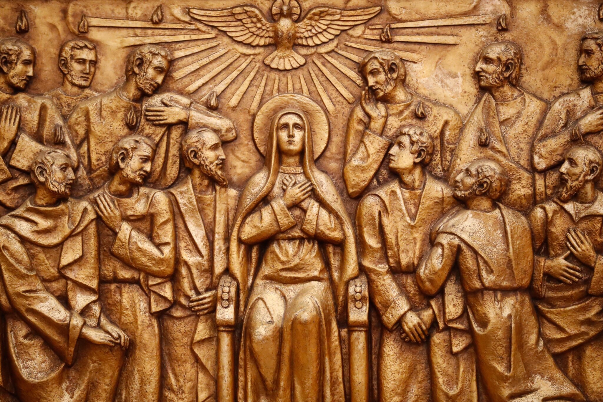 Apostle vs Disciple – What’s the Difference and Why It Matters